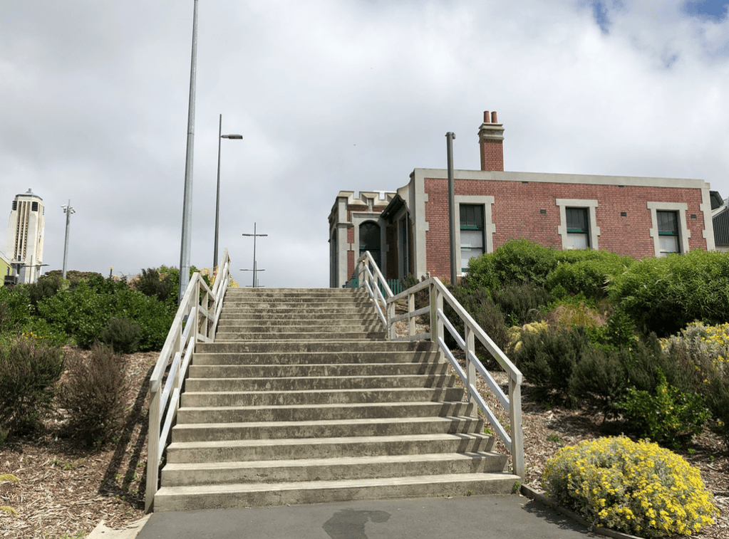 Pukeahu National War Memorial Park – Wellington Steps